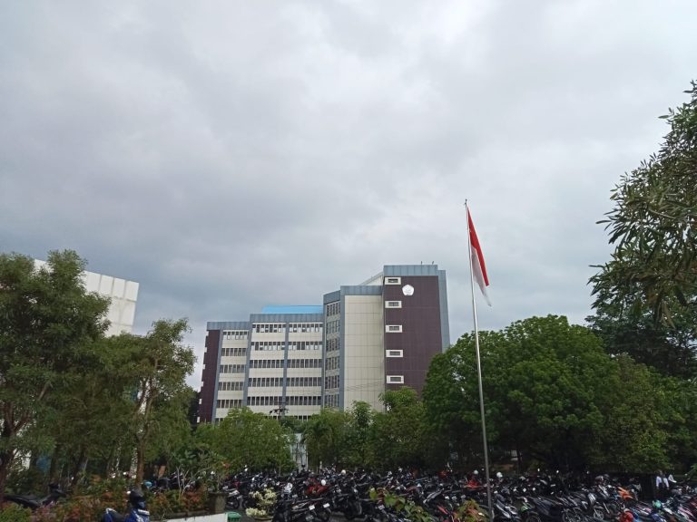 Polimdo Masuk World's Most Sustainable University - Manadones